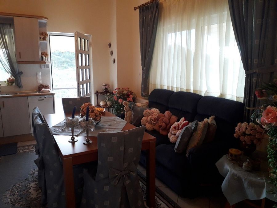 ΒΙΛΛΑ 275 ΤΜ ΣΕ ΟΙΚΟΠΕΔΟ 5800 ΤΜ ΣΤΗΝ ΠΕΡΙΟΧΗ ΠΕΡΑΧΩΡΑ ΛΟΥΤΡΑΚΙΟΥ