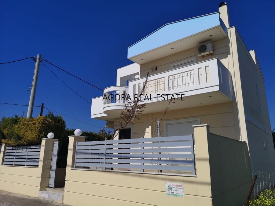 ΠΩΛΕΙΤΑΙ ΠΟΛΥΤΕΛΗΣ ΜΕΖΟΝΕΤΑ 125 τ.μ. ΣΤΟ ΒΡΑΧΑΤΙ ΚΟΡΙΝΘΙΑΣ