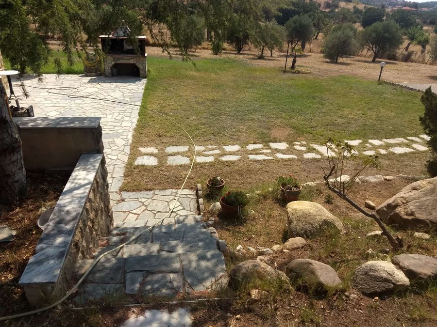 Συγκρότημα προς πώληση Νικήτη (Σιθωνία) - ΠΡΟΣ ΠΩΛΗΣΗ ΚΤΙΡΙΟ ΤΡΙΏΝ ...