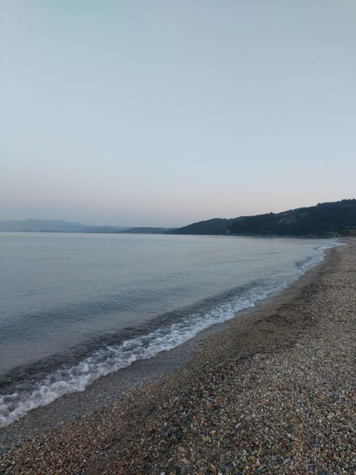 ΠΩΛΕΙΤΑΙ ΒΙΛΑ ΠΡΩΤΗ ΣΤΗΝ ΠΑΡΑΛΙΑ ΑΚΤΗ ΣΑΛΟΝΙΚΙΟΥ - 300 τμ