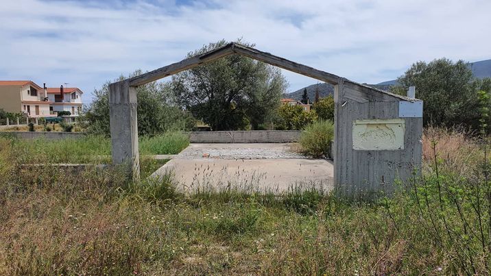 ΜΟΝΟΚΑΤΟΙΚΙΑ ΜΕ ΗΜΙΥΠΟΓΕΙΟ ΚΤΙΣΜΑ 110τ.μ. ΚΑΤΩ ΑΛΜΥΡΗ, ΛΟΥΤΡΑ ΩΡΑΙΑΣ ΕΛΕΝΗΣ