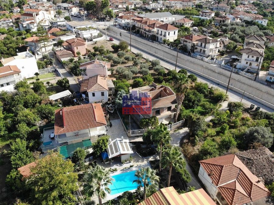 Πώληση, Μονοκατοικία, 203τ.μ. Διακοπτό, Κέντρο | 13194914 | Spitogatos