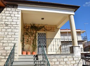 Πώληση, Μονοκατοικία, 132τ.μ. Καρπενήσι, Κέντρο | 13433446 | Spitogatos