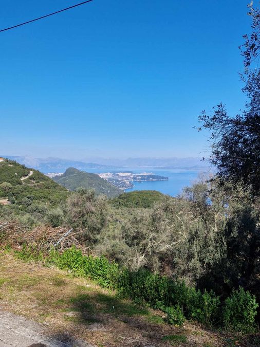 Μεσιτικό Γραφείο Corfu land & villas, Κέρκυρα