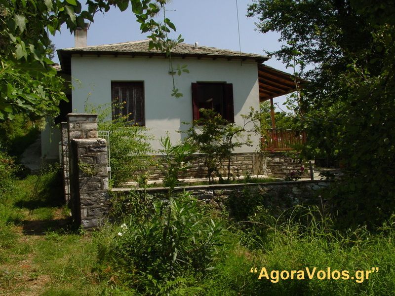 Μονοκατοικία προς πώληση Τσαγκαράδα (Μούρεσι)