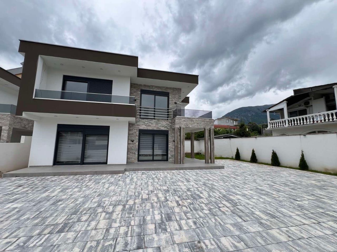 Detached House for sale, 240sqm, 250,000€ - Polje | Indomio.me