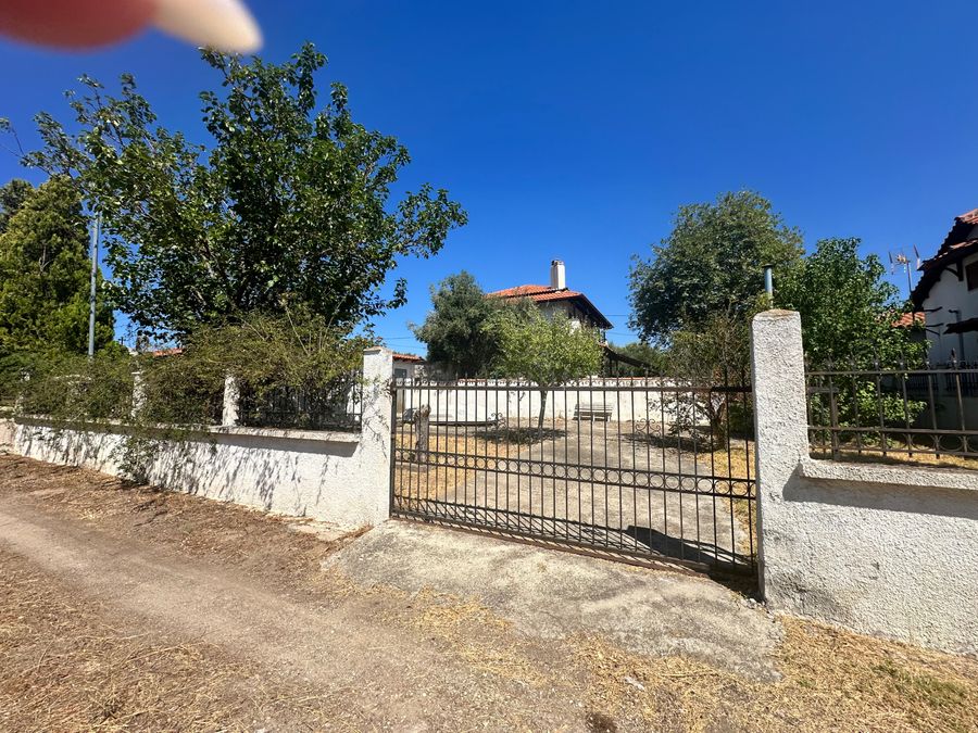 Sale, Parcel, 300m² Moudania, Varkes | 17231104 | Spitogatos