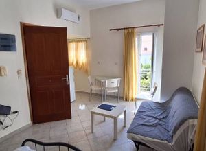 Rent, Studio, 35m² Cyclades, Syros | 18149682 | Spitogatos