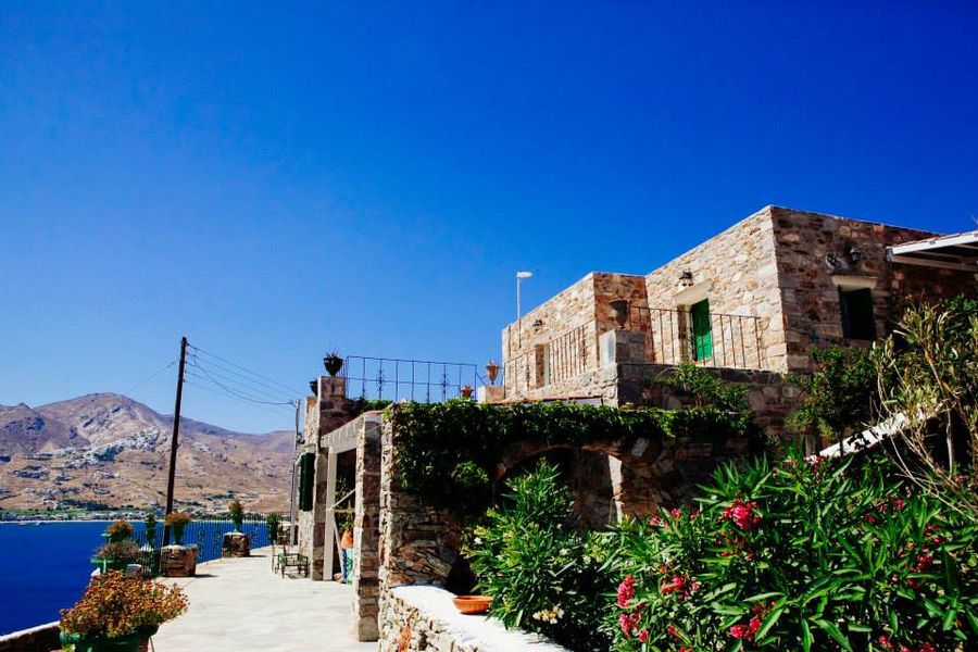 Σπιτια απο 50τμ εκαστο στο τσιλιπακι σε κτημα 10 στρεμματων στη Σέριφο